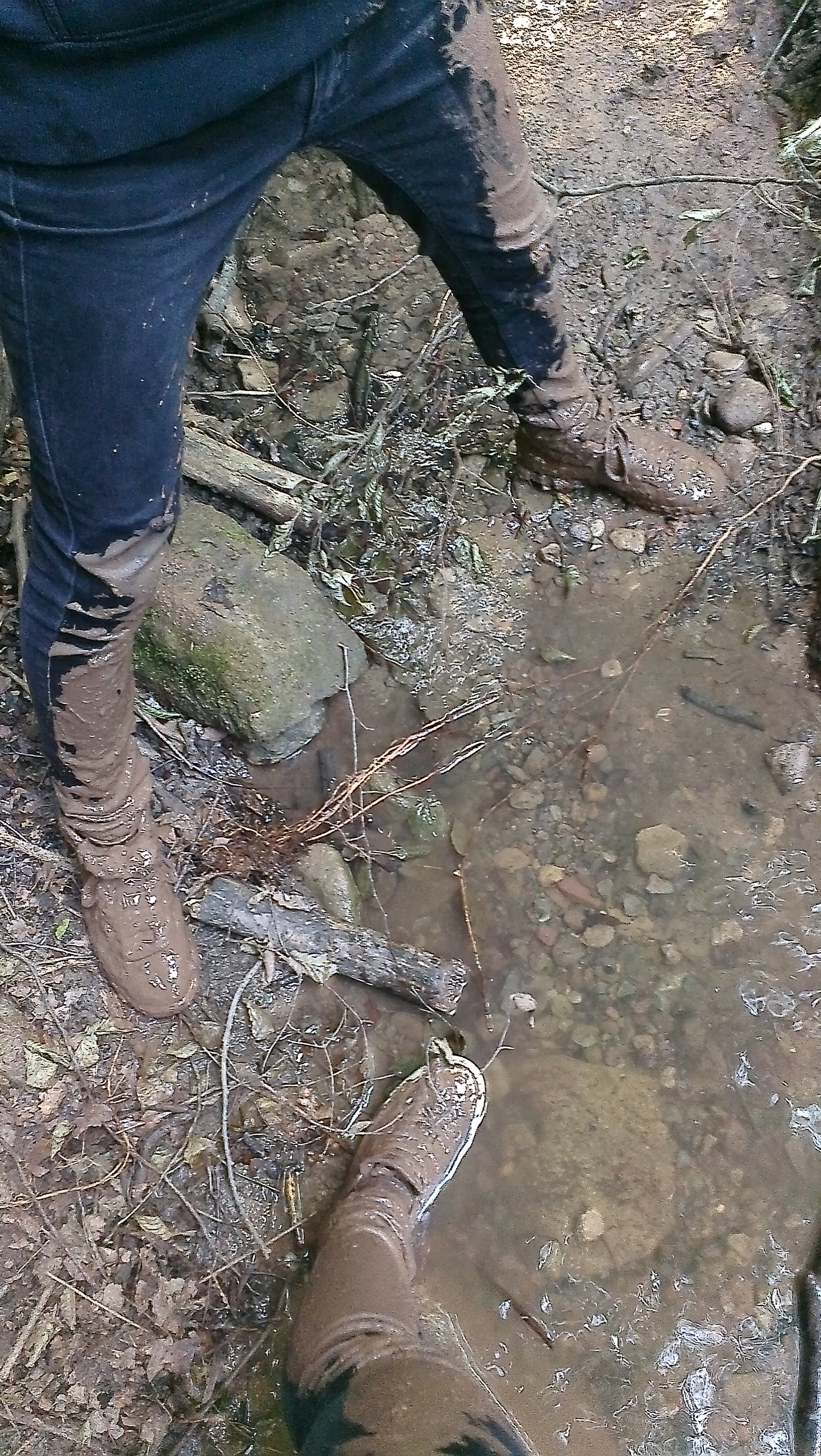 Muddy Nike & Converse - Deutscheswetlookforum.de