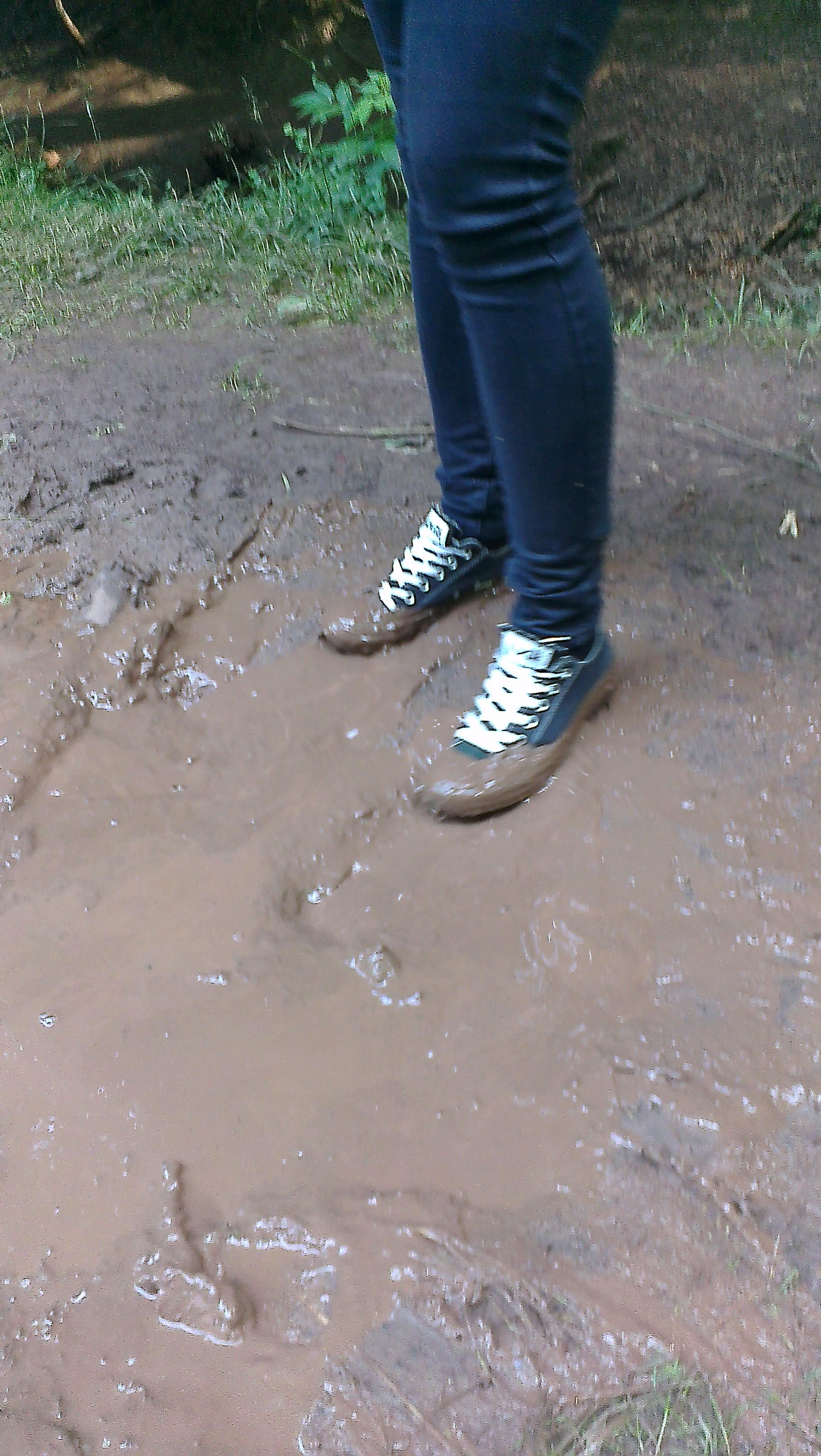 Muddy Nike & Converse - Deutscheswetlookforum.de